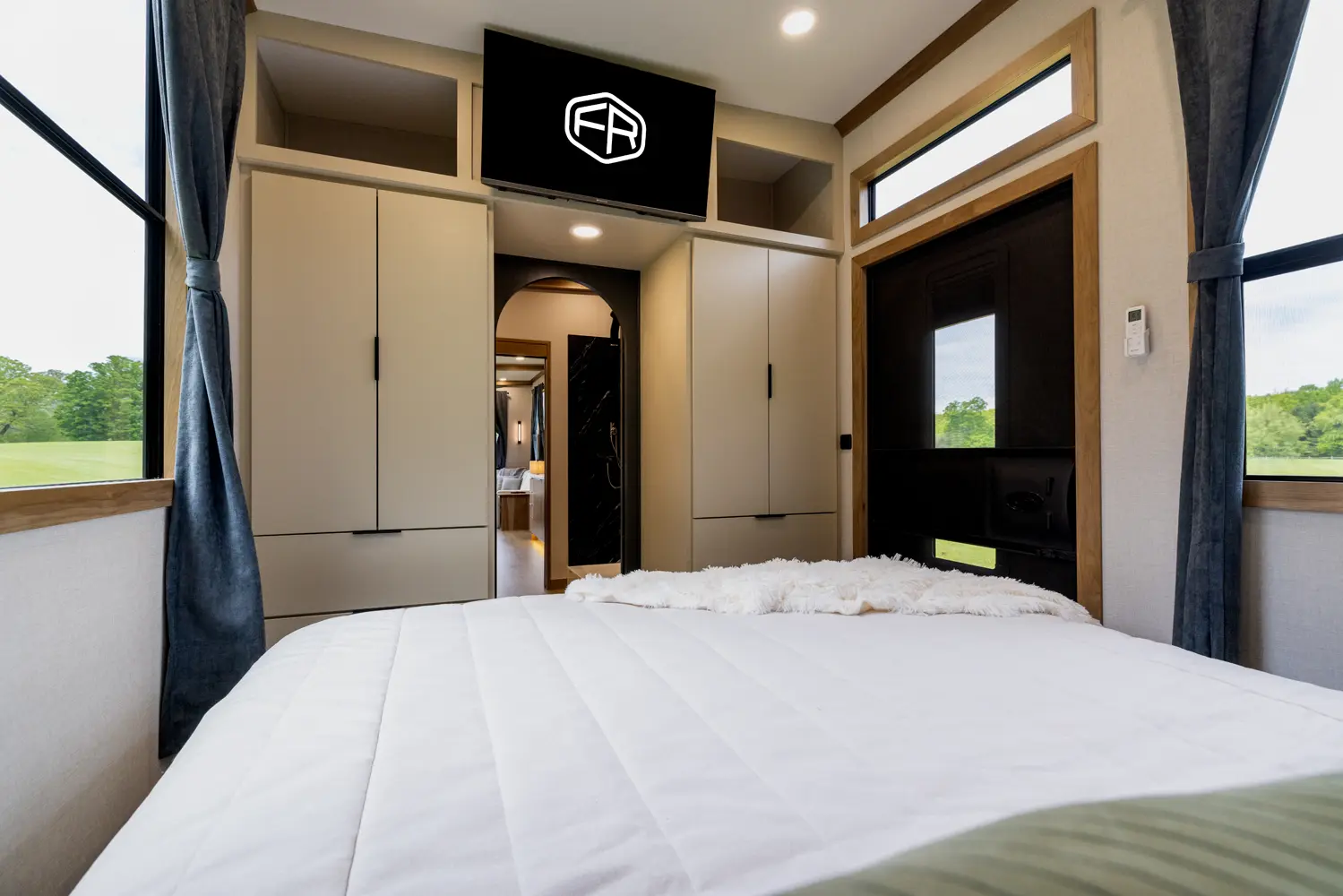 Lost Pines Destination Trailers and Travel Trailers - Forest River RV